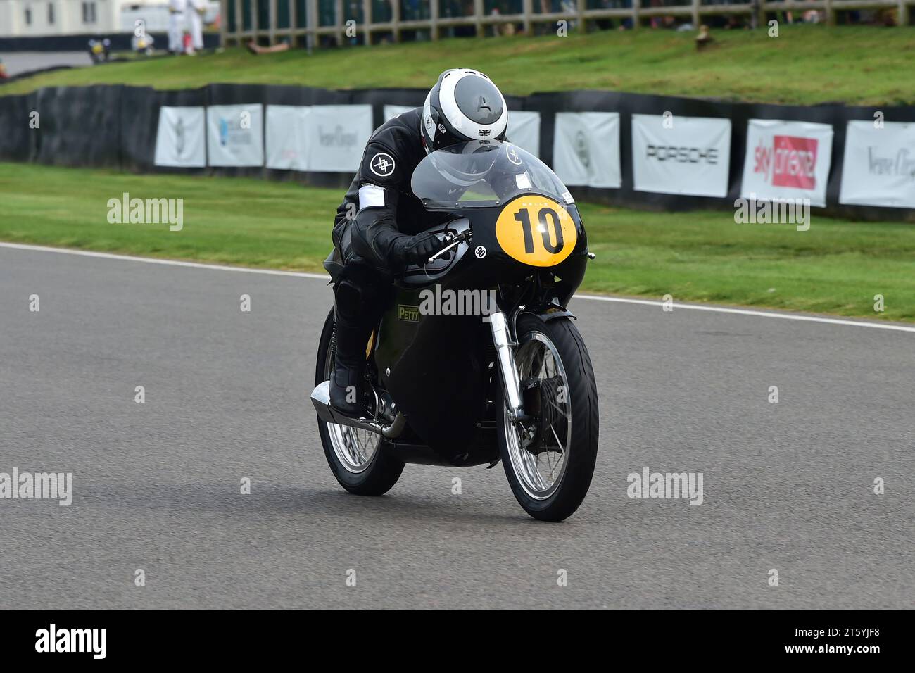 Mick Grant, Jimmy May, Manx Norton 30M, Barry Sheene Memorial Trophy ...