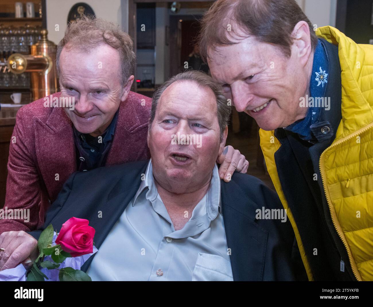 Munich, Germany. 07th Nov, 2023. Ottfried Fischer (M) receives ...