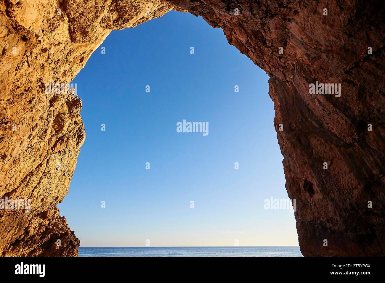 Grotta del Tuona, morning light, boat bow, boat tour, view from the sea ...