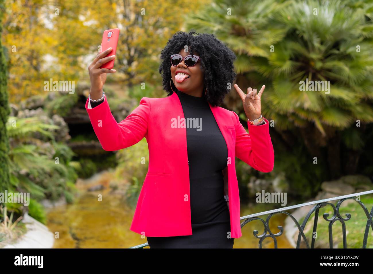 Funny selfie hi-res stock photography and images - Alamy