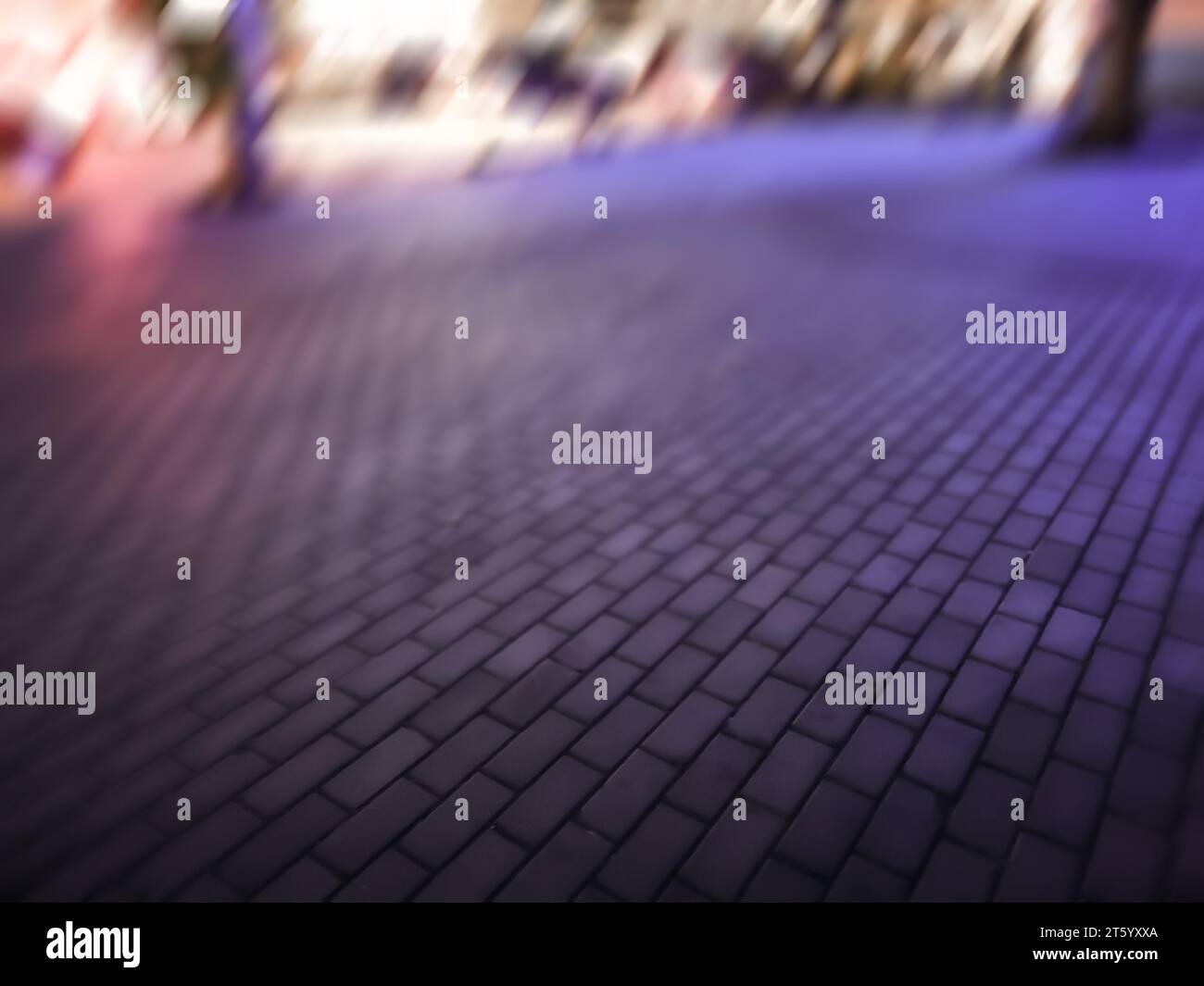 Dark blue building modern hi-res stock photography and images - Alamy