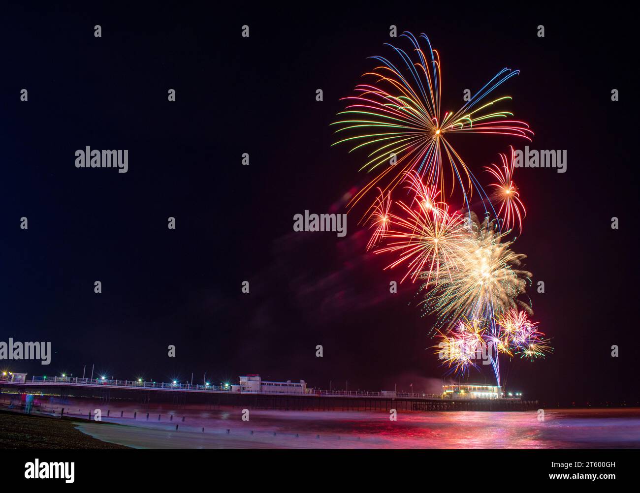 Worthing pier worthing west night hi-res stock photography and images ...