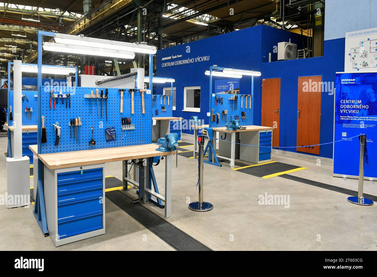 Doosan skoda power hi-res stock photography and images - Alamy