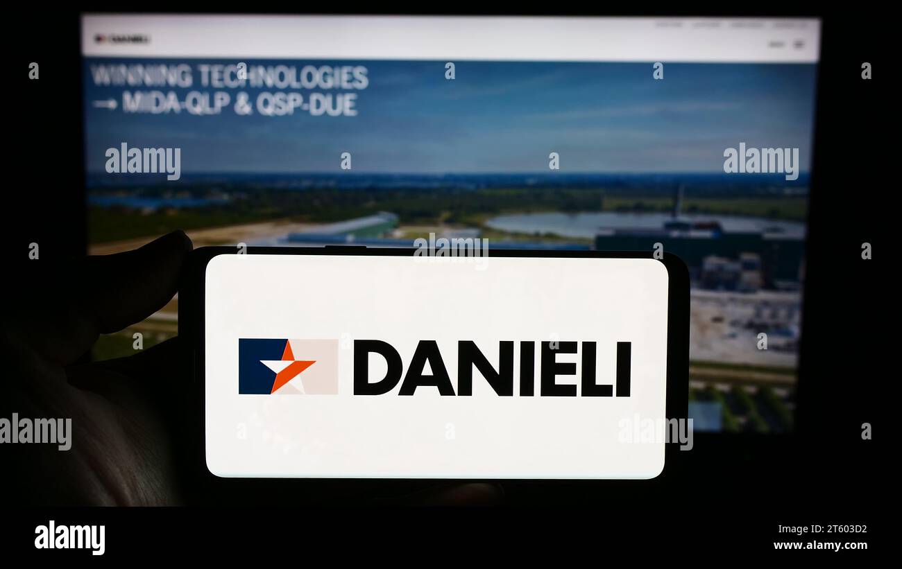 Danieli logo hi-res stock photography and images - Alamy