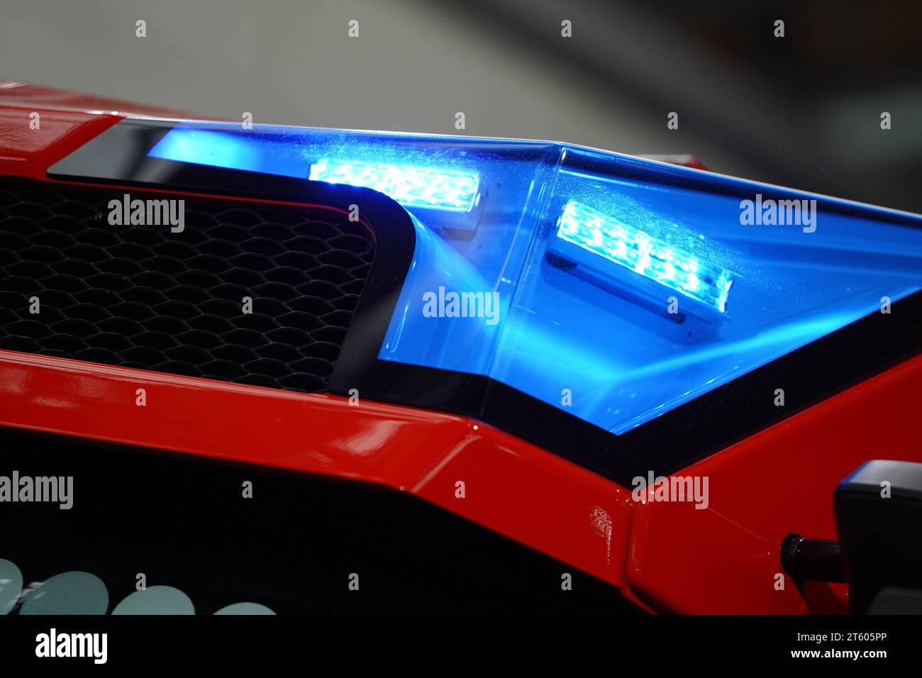 Symbol/- Themenbilder: Feuerwehr, Rettungsdienst, Polizei, Blaulicht ...