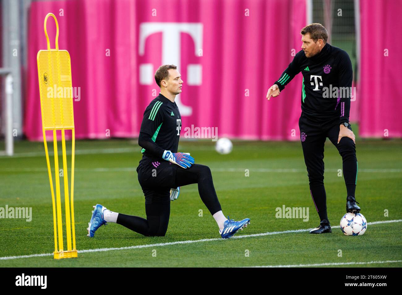 Munich, Germany. 07th Nov, 2023. Soccer: Champions League, before FC ...