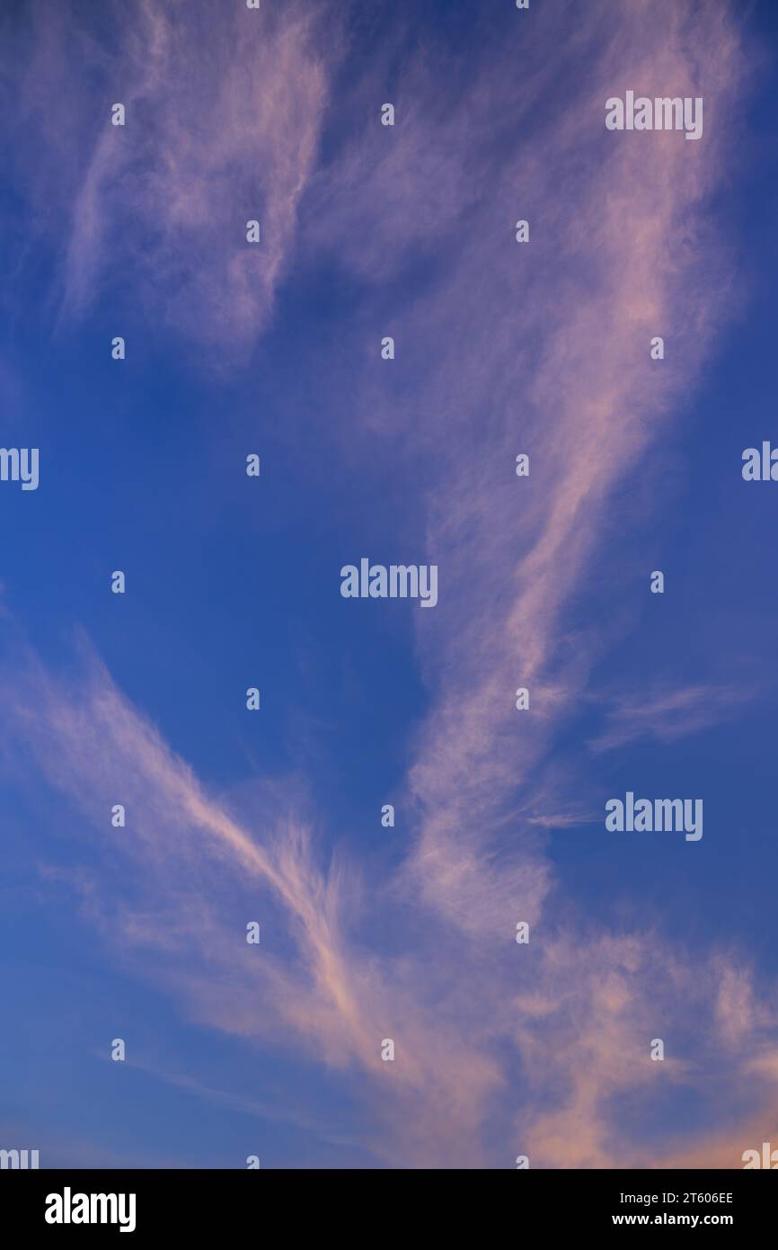 White clouds pink tint hi-res stock photography and images - Alamy
