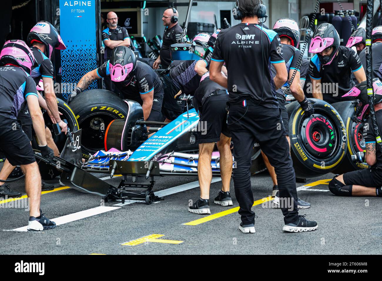 Alpine F1 Team A523, mechanical detail pitstop training during the 2023 Formula 1 Grand Premio ...