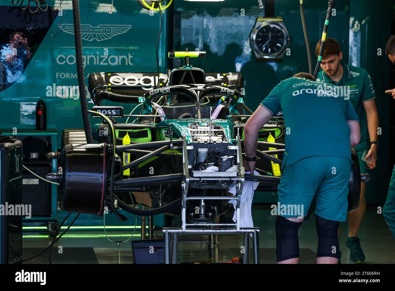 Aston Martin F1 Team AMR23, mechanical detail and mechanics during the ...