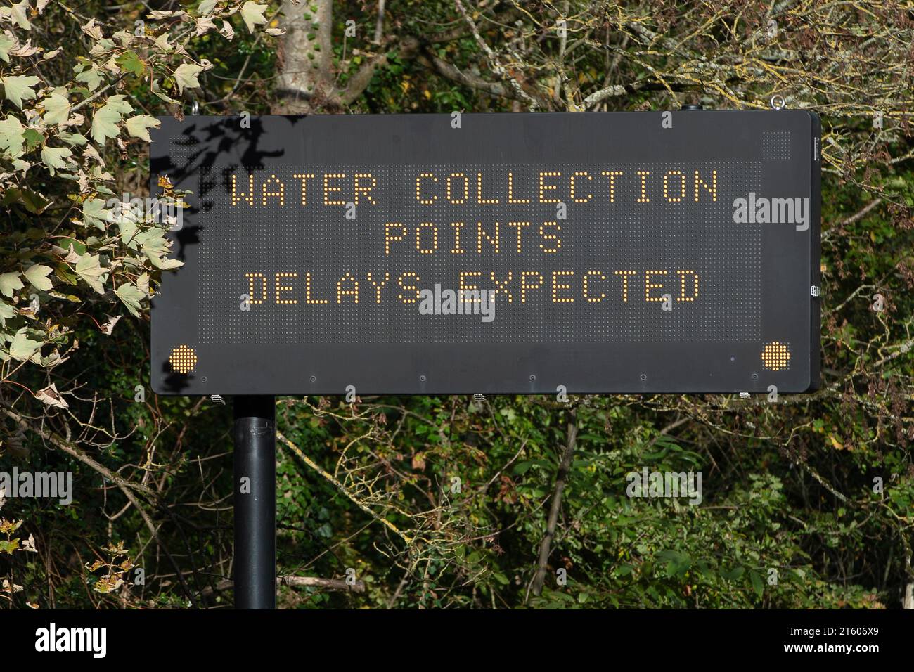 Godalming, UK. 7th November 2023. A roadside public notice in Godalming ...