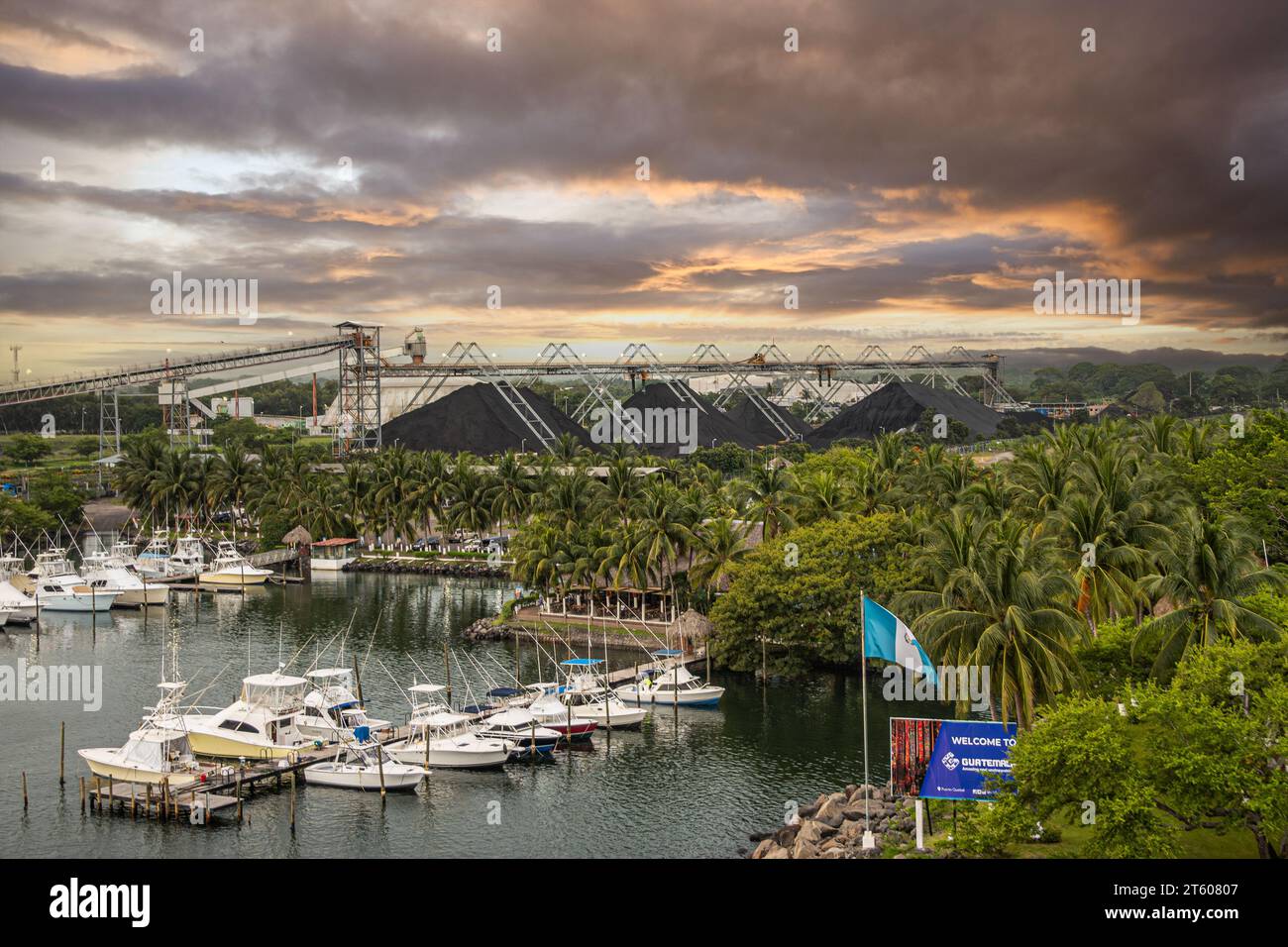 Belt of fire of the pacific hi-res stock photography and images - Alamy