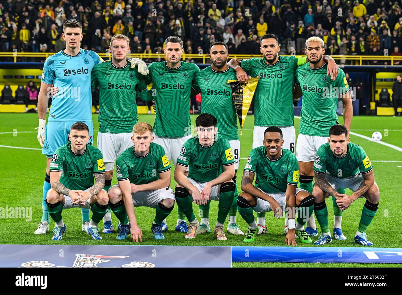 DORTMUND - Newcastle United players during the UEFA Champions League ...