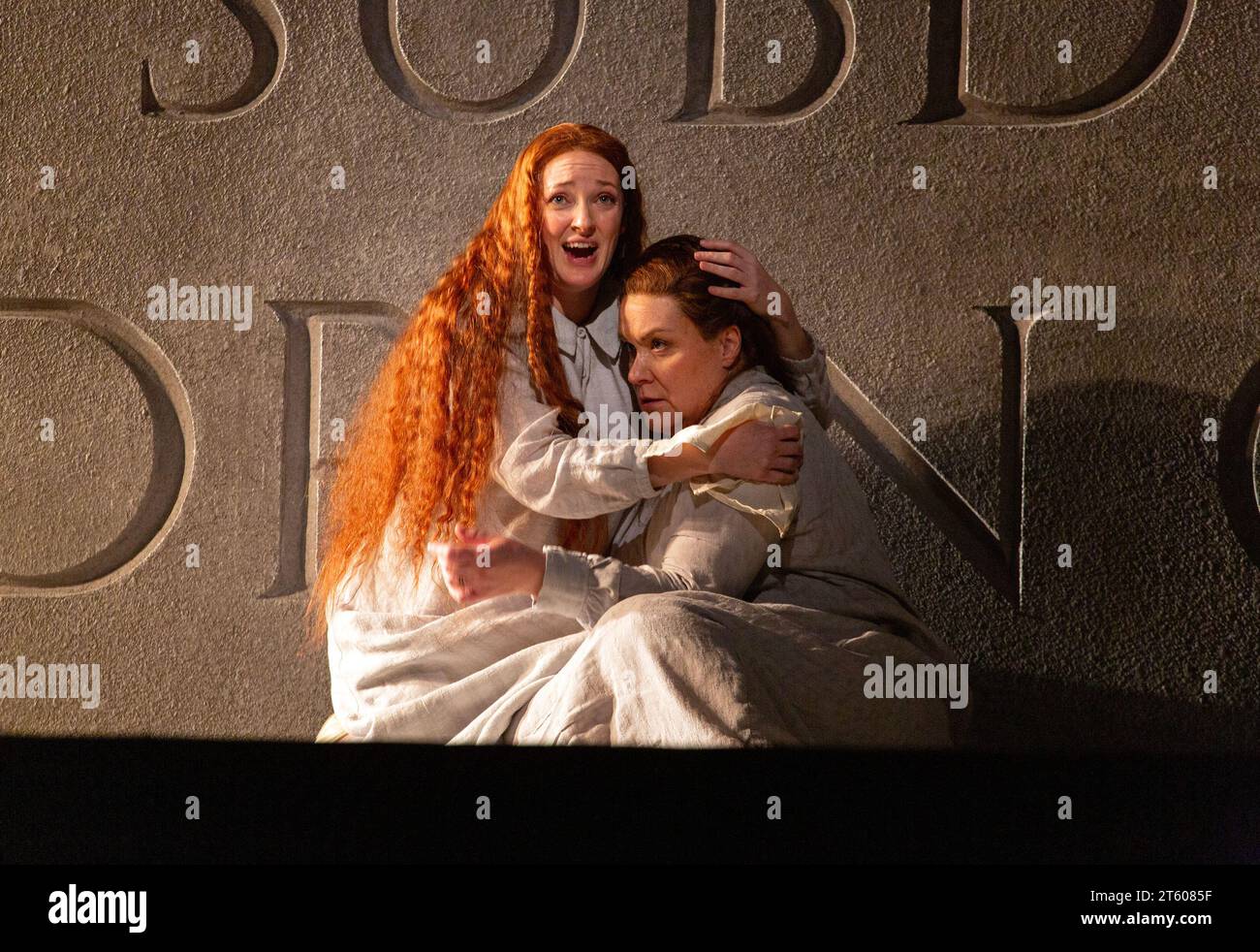 l-r: Jennifer France (Iphis), Alice Coote (Storge) in JEPHTHA by Handel ...