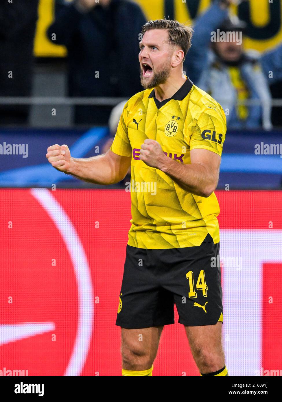 DORTMUND - Niclas Fullkrug of Borussia Dortmund celebrates the 1-0 ...