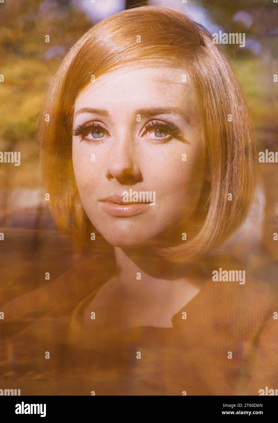 1960s portraits hi-res stock photography and images - Alamy