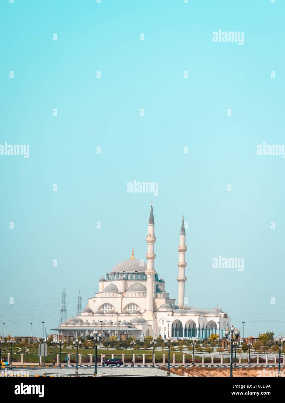 Al noor mosque dubai hi-res stock photography and images - Alamy