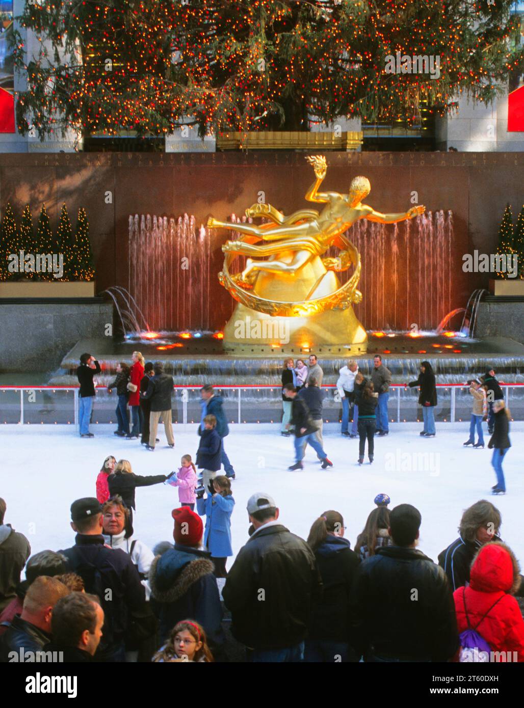Christmas Rockefeller Center Skating Rink. Skaters, Christmas Tree ...