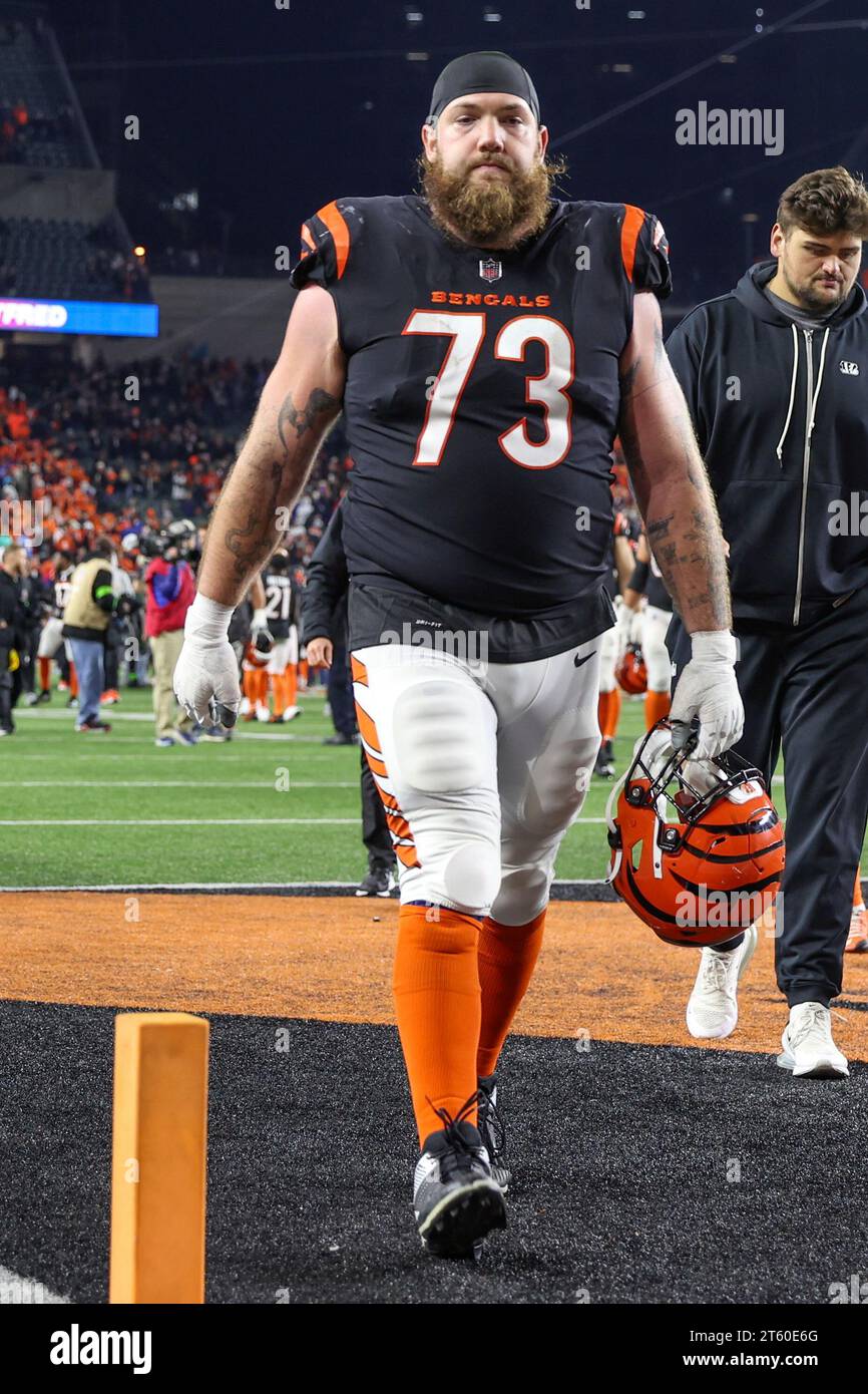 Cincinnati Bengals offensive tackle Jonah Williams (73) leaves the ...