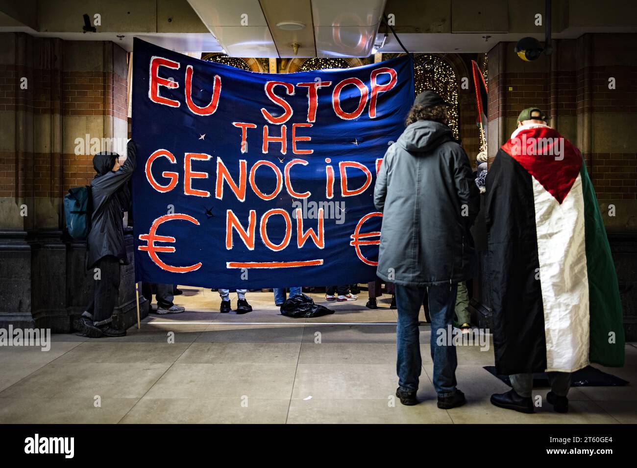 AMSTERDAM - Protesters are holding a sit-in in the central hall of ...