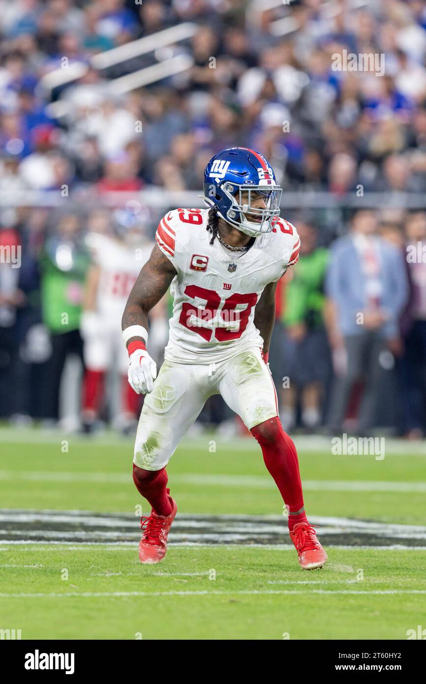 New York Giants safety Xavier McKinney (29) against the Las Vegas Raiders in an NFL football ...