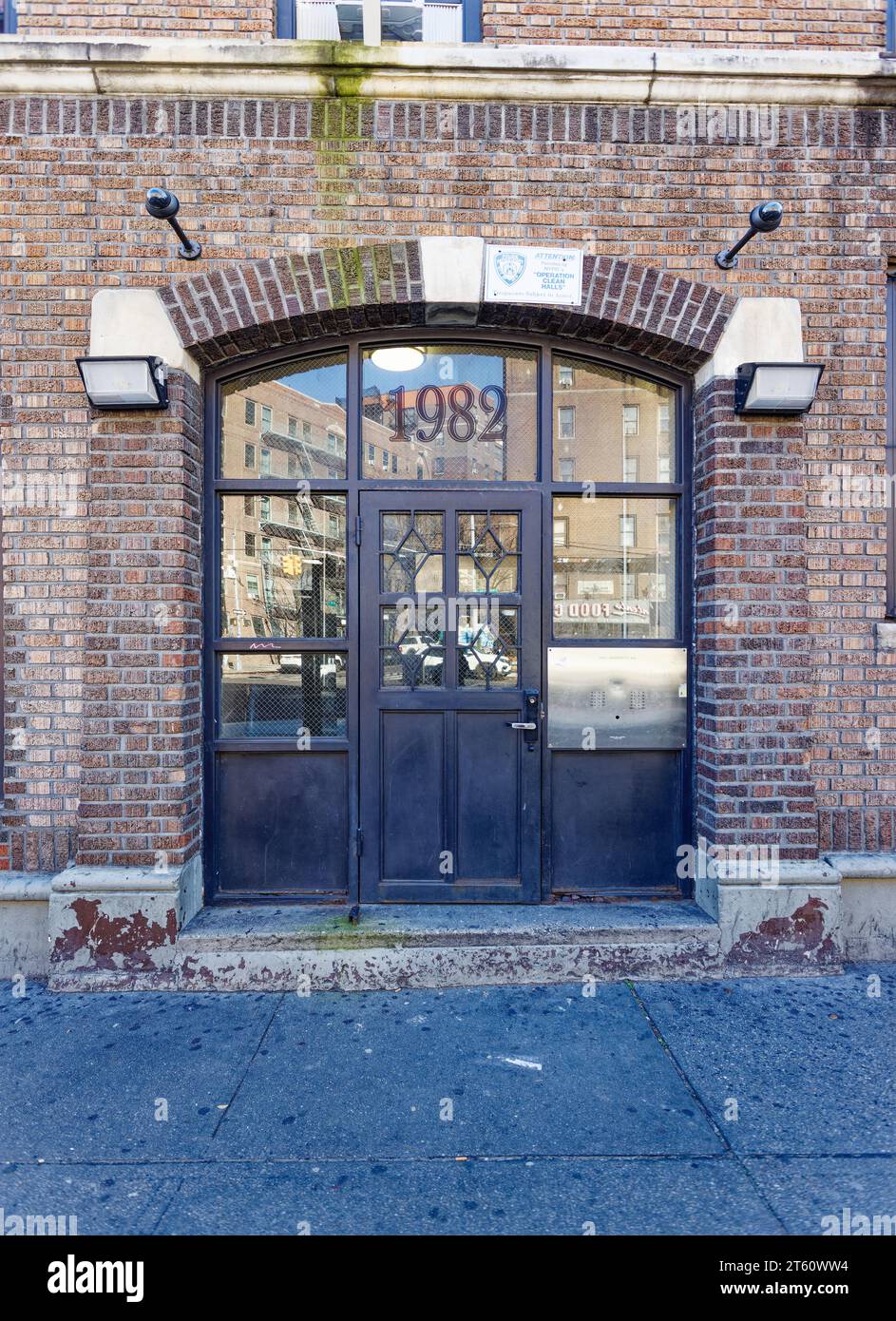 1982 University Avenue in Morris Heights, The Bronx, is a low-rise ...