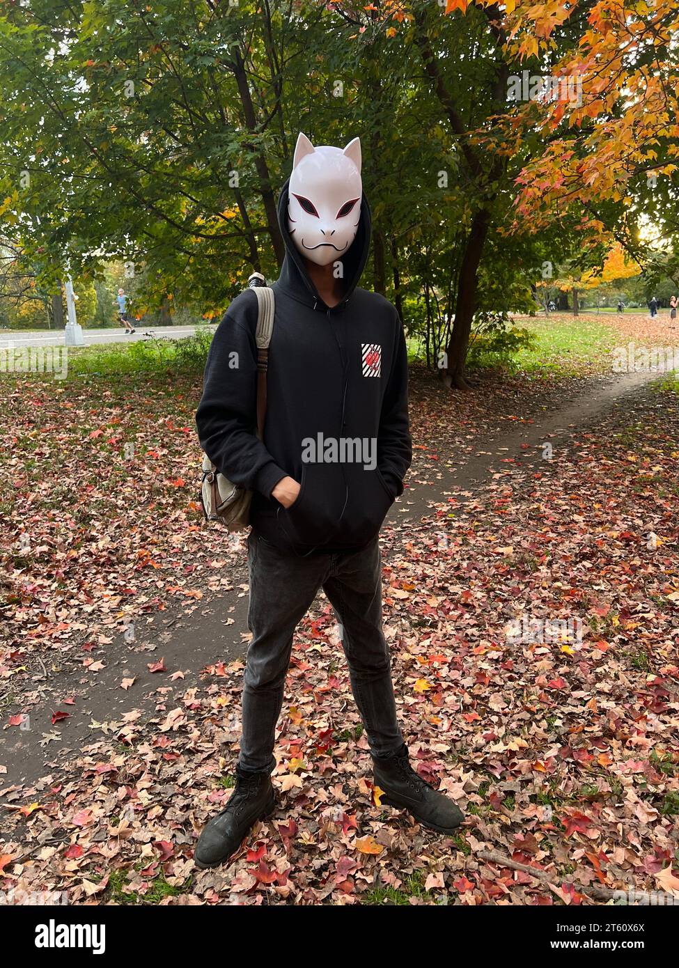 Anime mask hi-res stock photography and images - Alamy