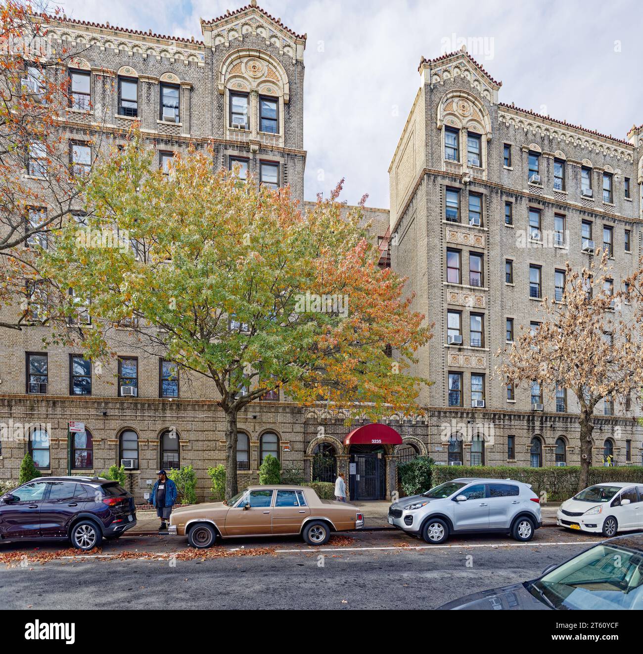 3235 Grand Concourse is a low-rise residential building in Jerome Park ...