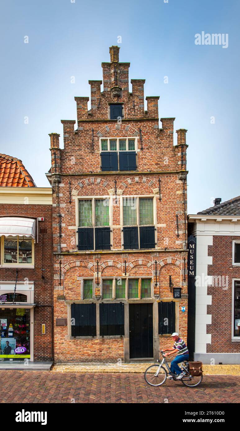 The Edam Museum, Edam's oldest building, built in 1530 as a private ...