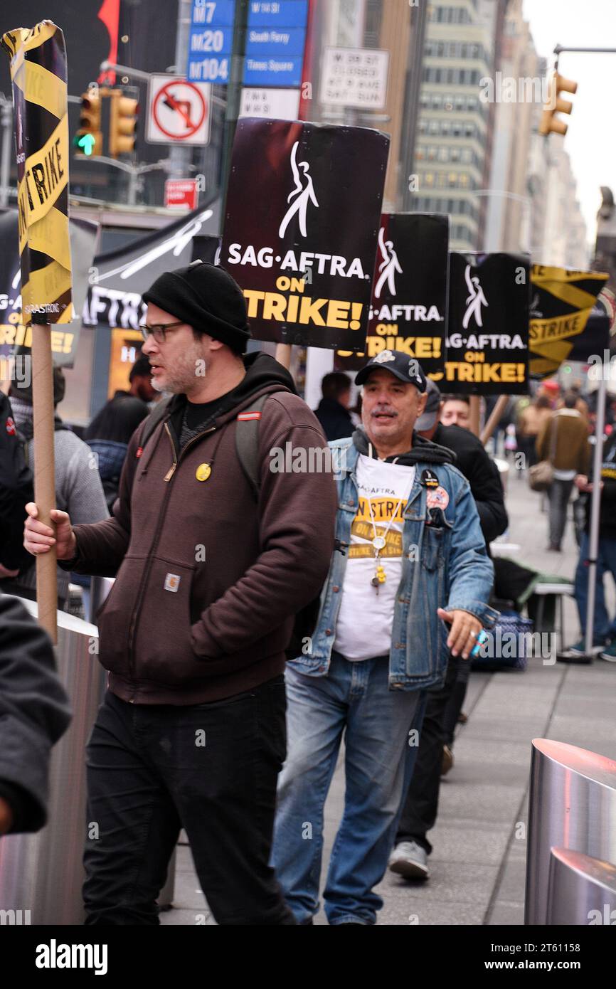 New York, NY, USA. 7th Nov, 2023. SAG-AFTRA Strike in front of the ...