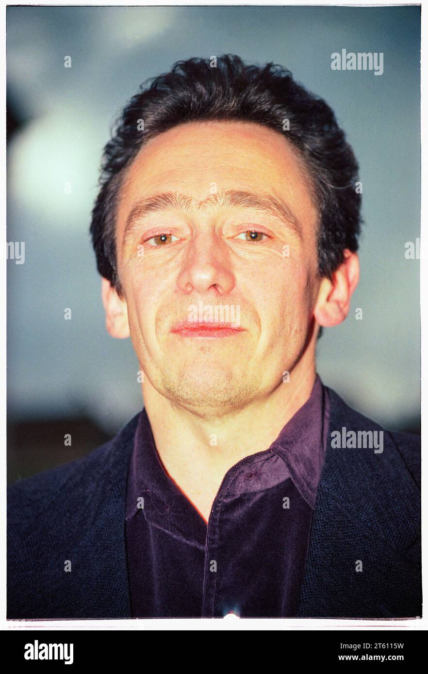 PAUL WHITEHOUSE, COMEDIAN, YOUNG, LONDON, 1996: Interview portrait of ...