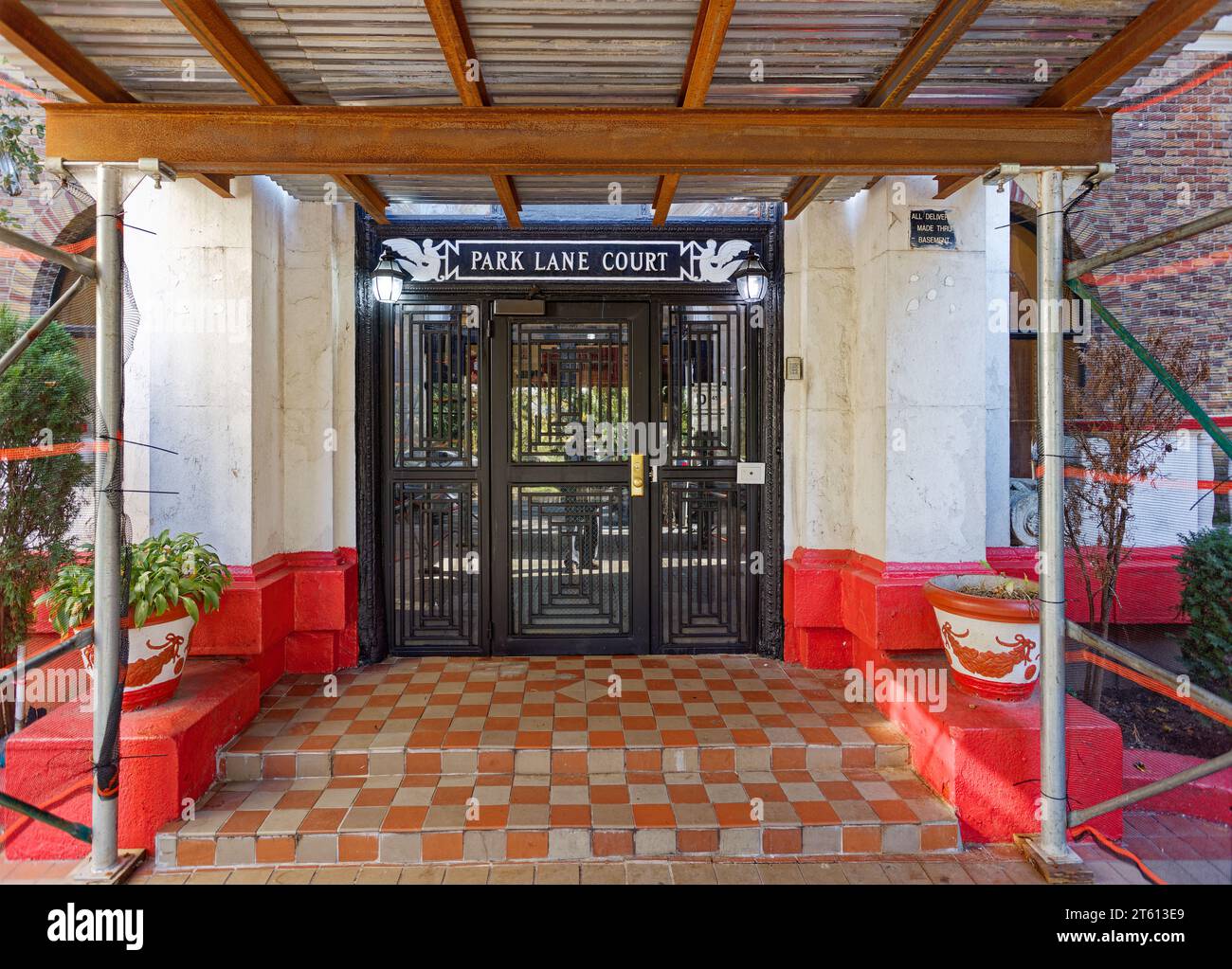 Park Lane Court is an Emery Roth-designed apartment building in the ...