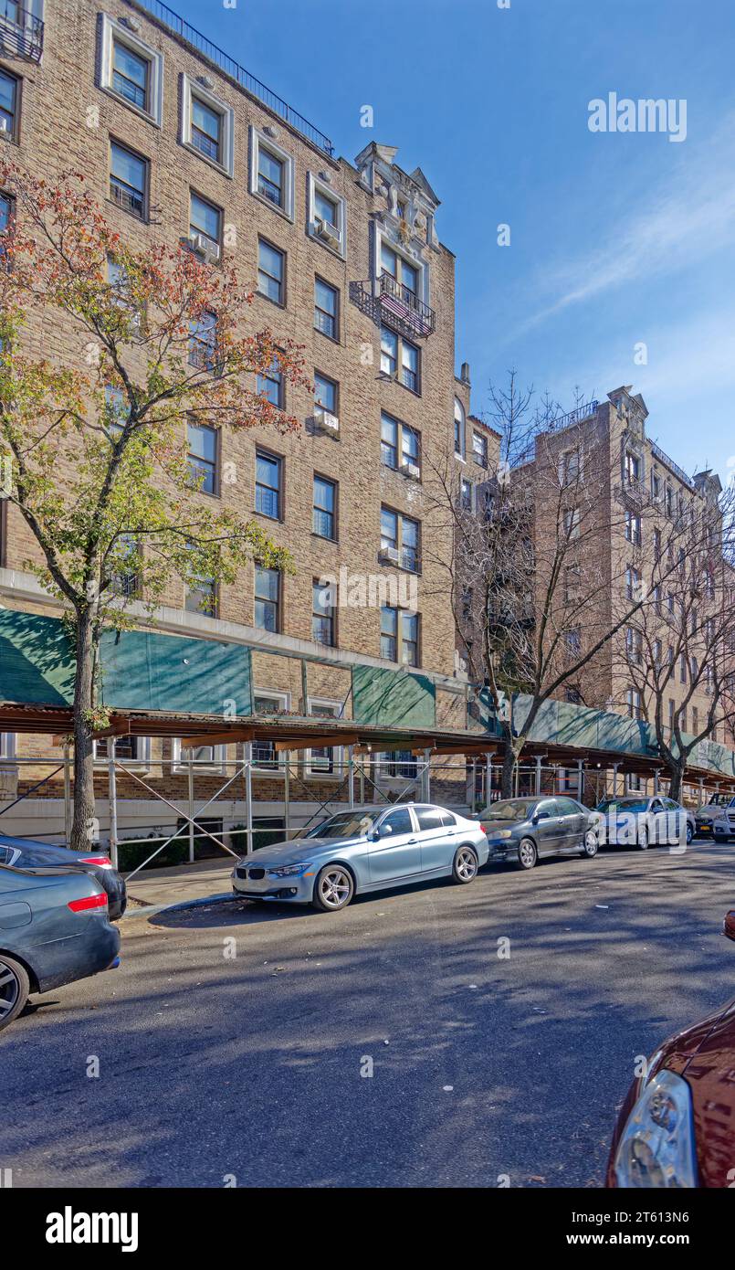 Park Lane Court is an Emery Roth-designed apartment building in the ...