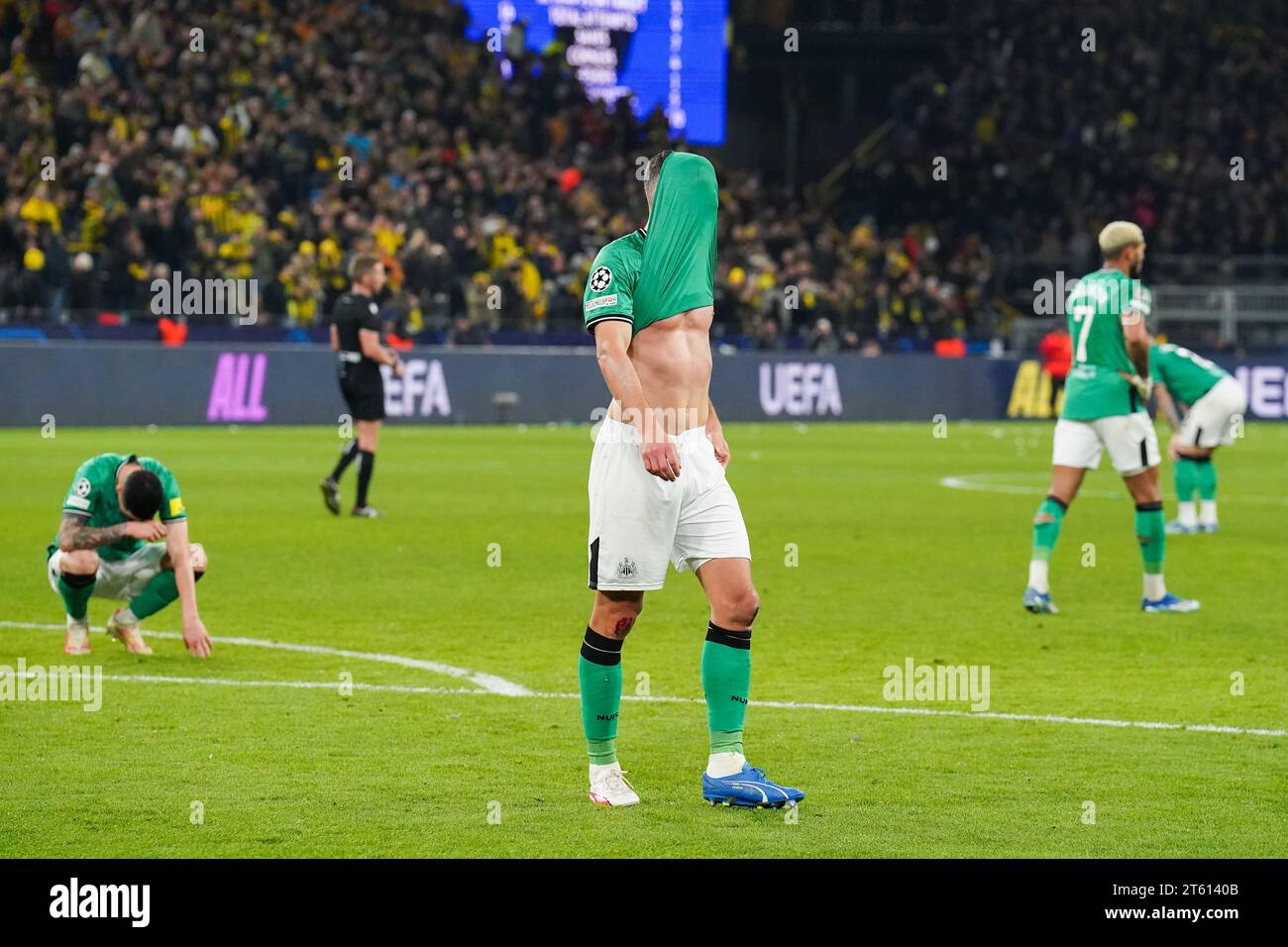 Soccer shirt over head hi-res stock photography and images - Alamy