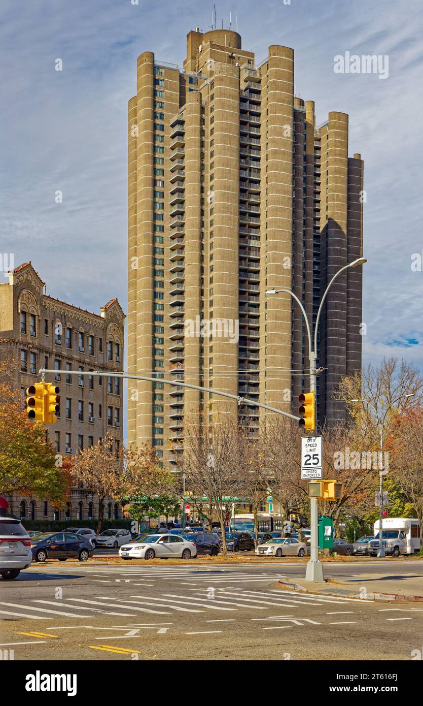 Tracey Towers are brutalist residential towers designed by Paul Rudolph ...