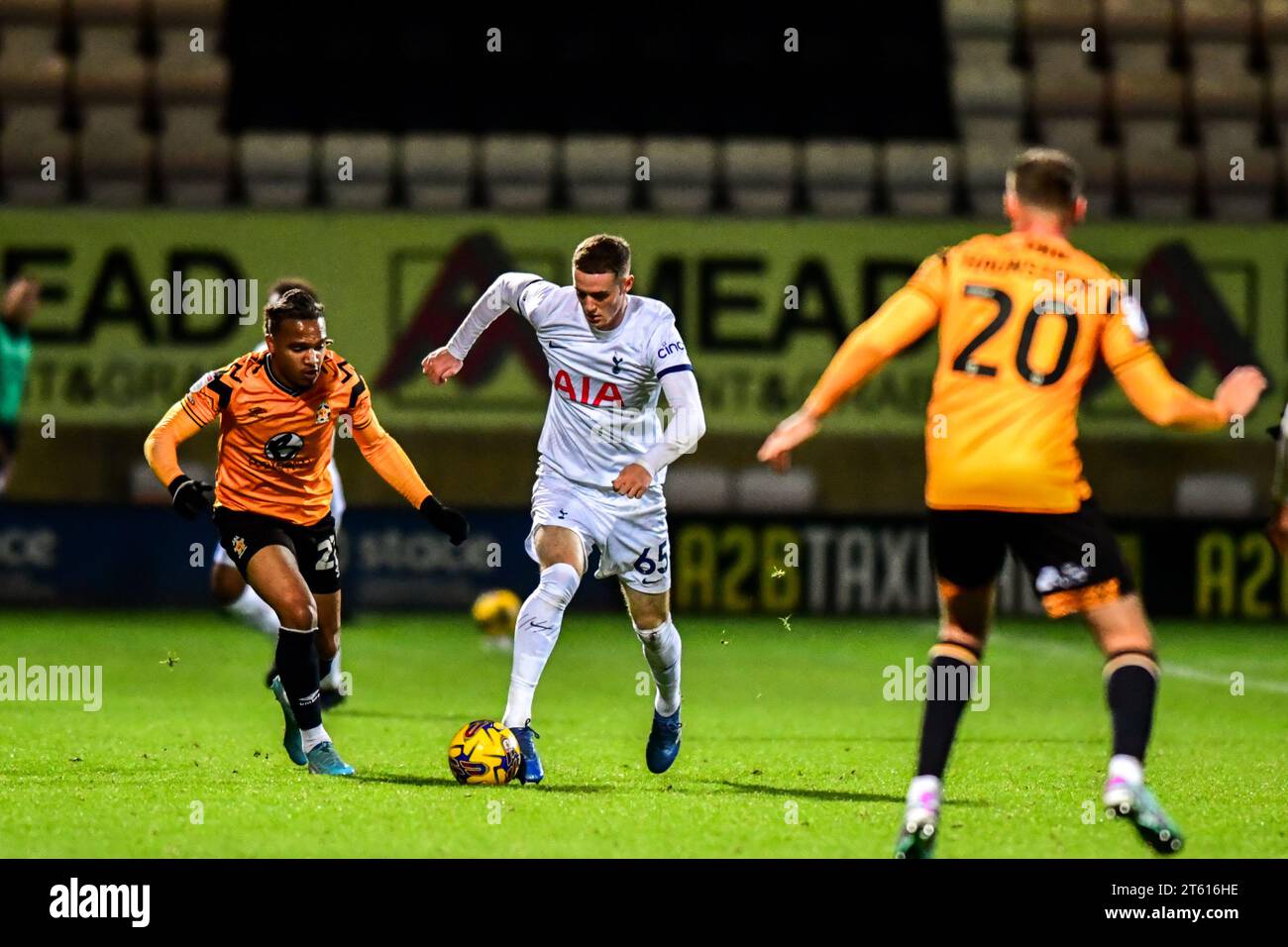 Alfie Dorrington (65 Tottenham) challenged by John Kymani Gordon (27 ...