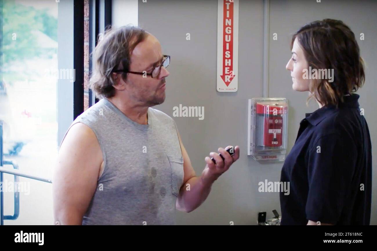 EDGE OF INSANITY, Scout Taylor-Compton (right), 2023. © Battleplan ...