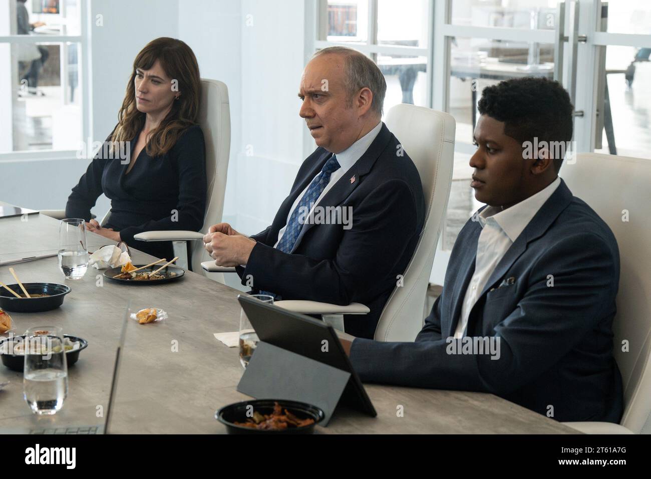 BILLIONS, from left: Maggie Siff, Paul Giamatti, Toney Goins, Admirals ...