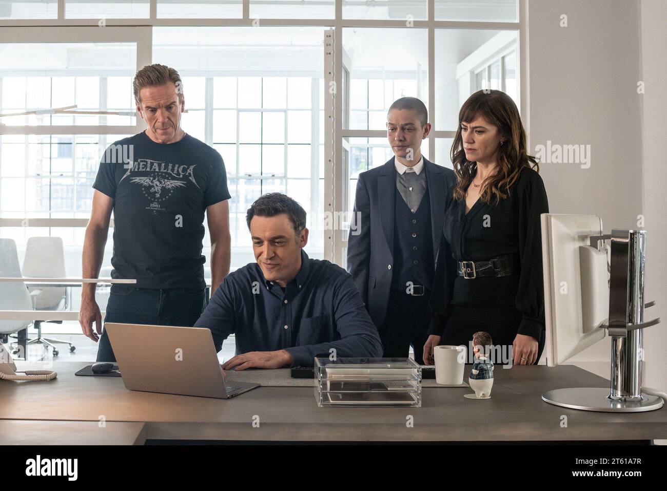 BILLIONS, from left: Damian Lewis, Dan Soder, Asia Kate Dillon, Maggie ...