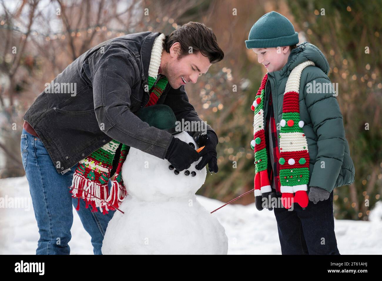 CHECKIN' IT TWICE, (aka CHECKIN IT TWICE, aka CHECKING IT TWICE), from left: Kevin McGarry ...