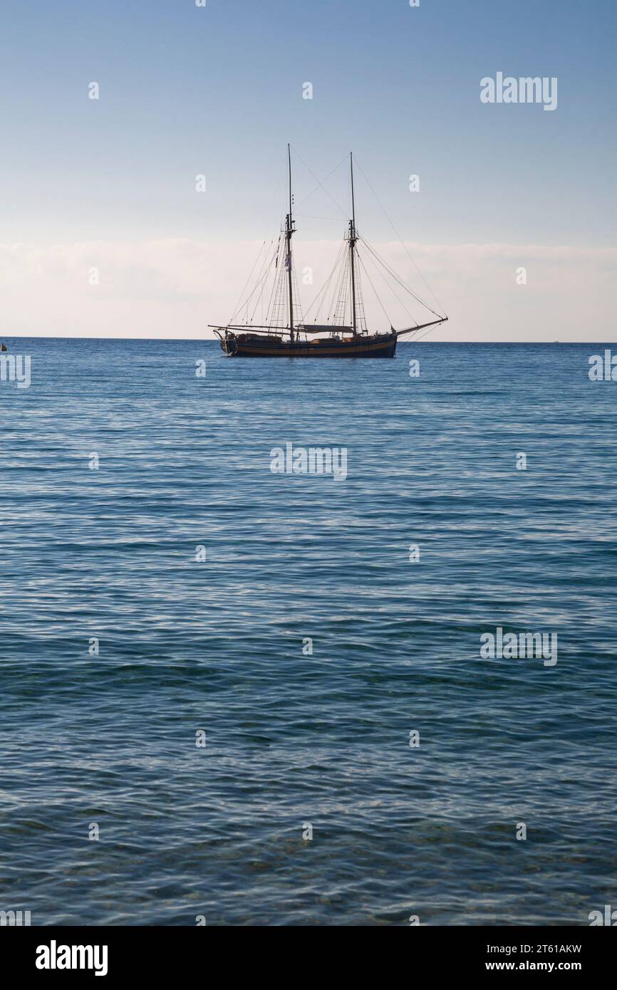 Photography ship hi-res stock photography and images - Alamy