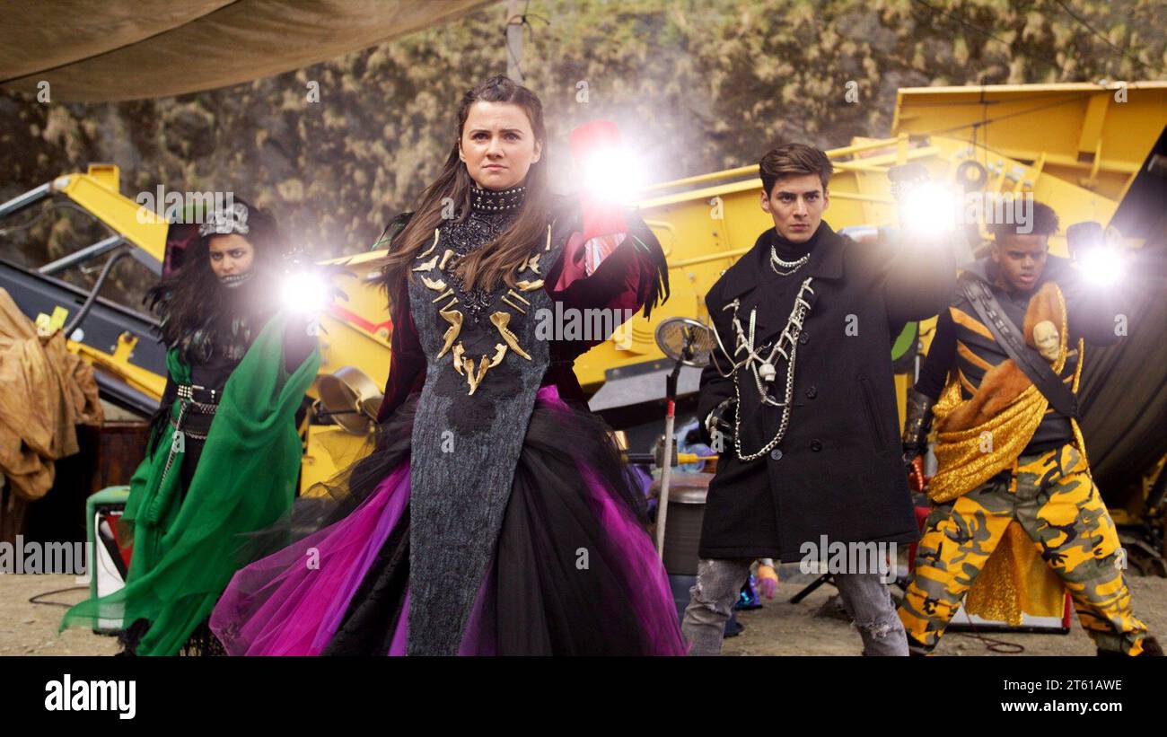 POWER RANGERS: COSMIC FURY, from left: Tessa Rao, Hunter Deno, Chance ...
