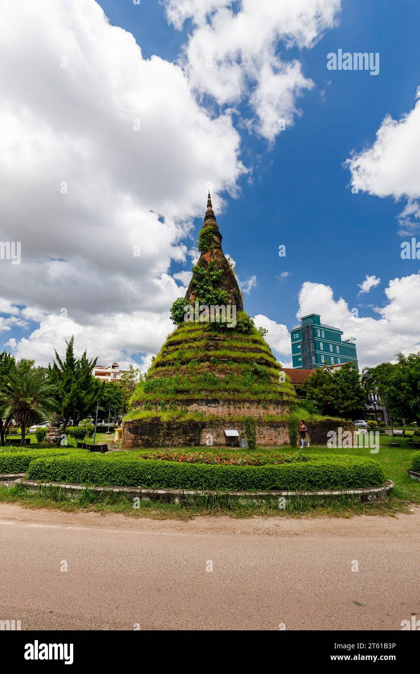 That Dam Stupa, city center, Vientiane, Laos, Southeast Asia, Asia ...