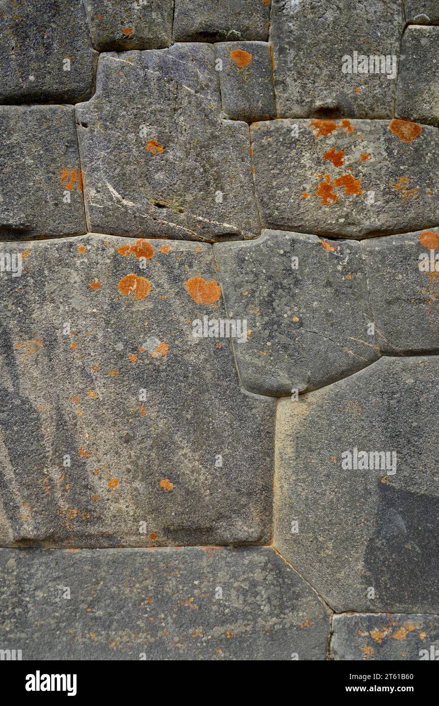 Close fitting Inca building stones. Ollantaytambo, Peru Stock Photo - Alamy