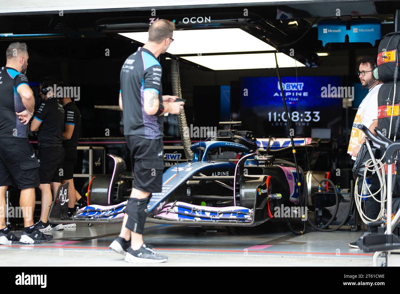 Alpine f1 mechanics hi-res stock photography and images - Alamy