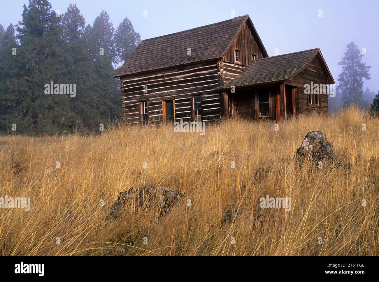 Whitcomb-Cole House, Conboy Lake National Wildlife Refuge, Washington ...