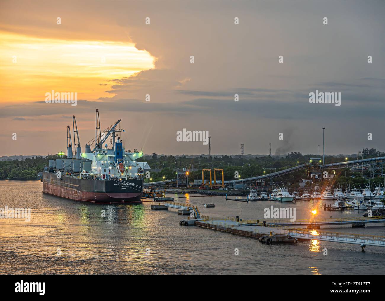 Guatemala, Puerto Quetzal - July 20, 2023: Evening sunset cloudscape ...