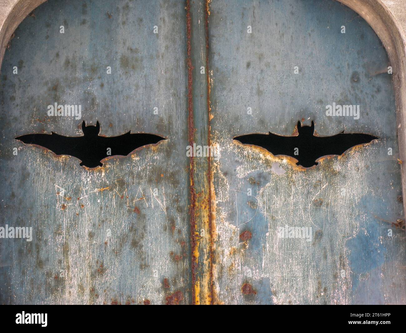 Tombs in the Cimetière du Père-Lachaise, Paris, France. Image taken in ...