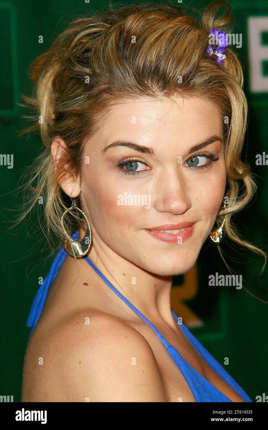 Emily Rose at the "ER" Says Goodbye After 15 Years Finale Party ...