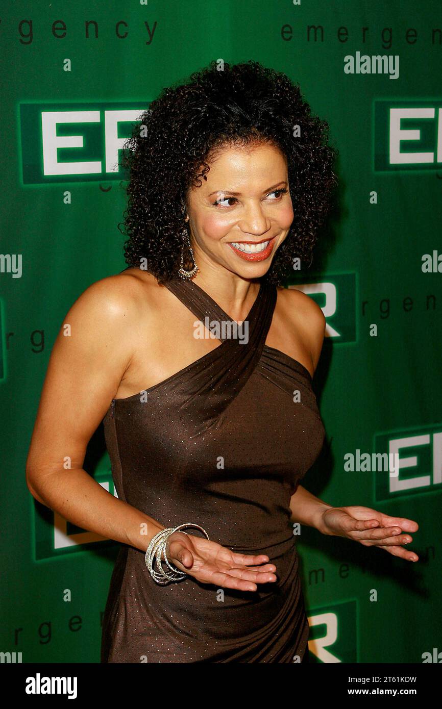 Gloria Reuben at the "ER" Says Goodbye After 15 Years Finale Party ...
