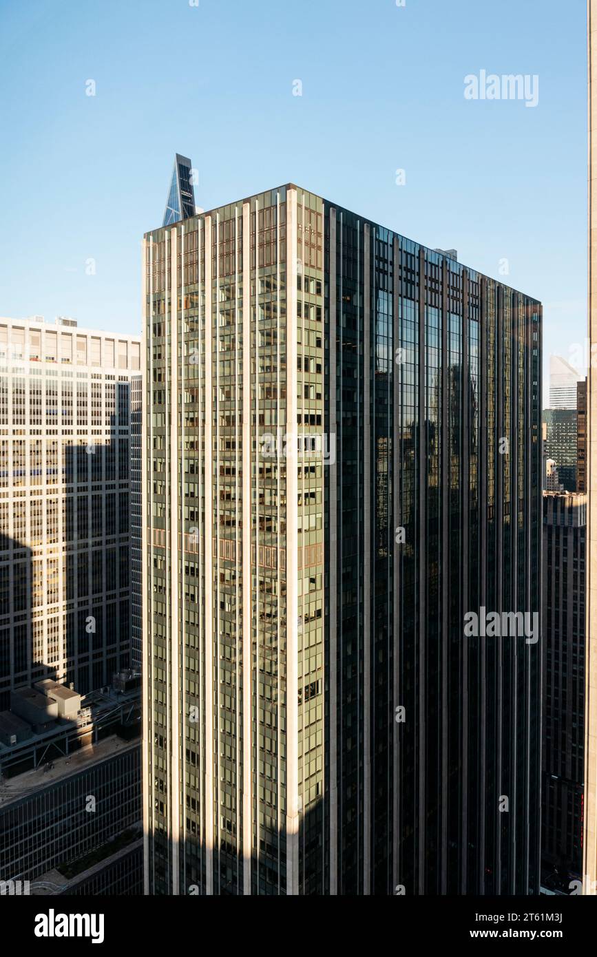 Rockefeller Center complex seen from 7th ave Stock Photo - Alamy